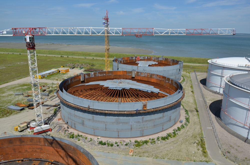 Fixed roof tanks with and without steel cup – JPM Ingenieure